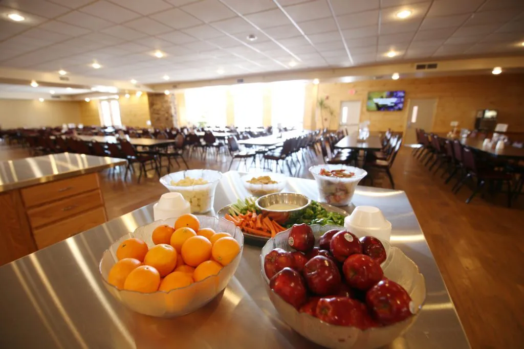 Retreat Meals & Dining at Refreshing Mountain Retreat Center in PA